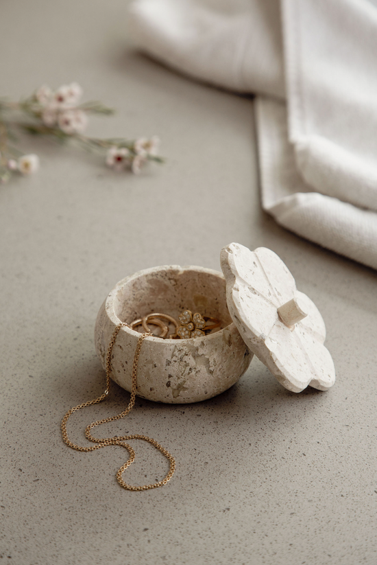 White Travertine Trinket Box – Villa Lua Home